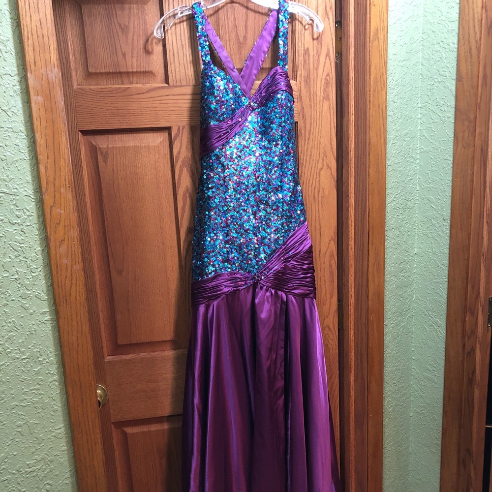 Cire A Division Of Landa Designer Dress! - Gem